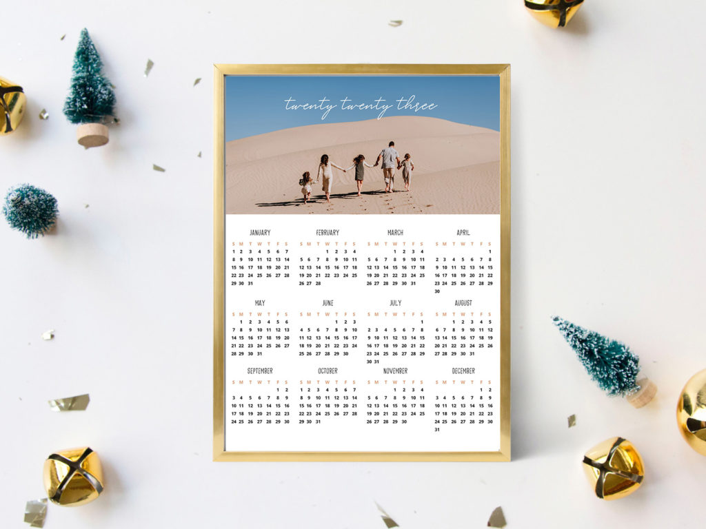 12x18 Retro Calendar • Teak Wood Hanger