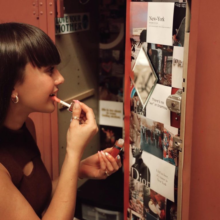 Decorate Your Locker with Persnickety Prints : DIY locker decor