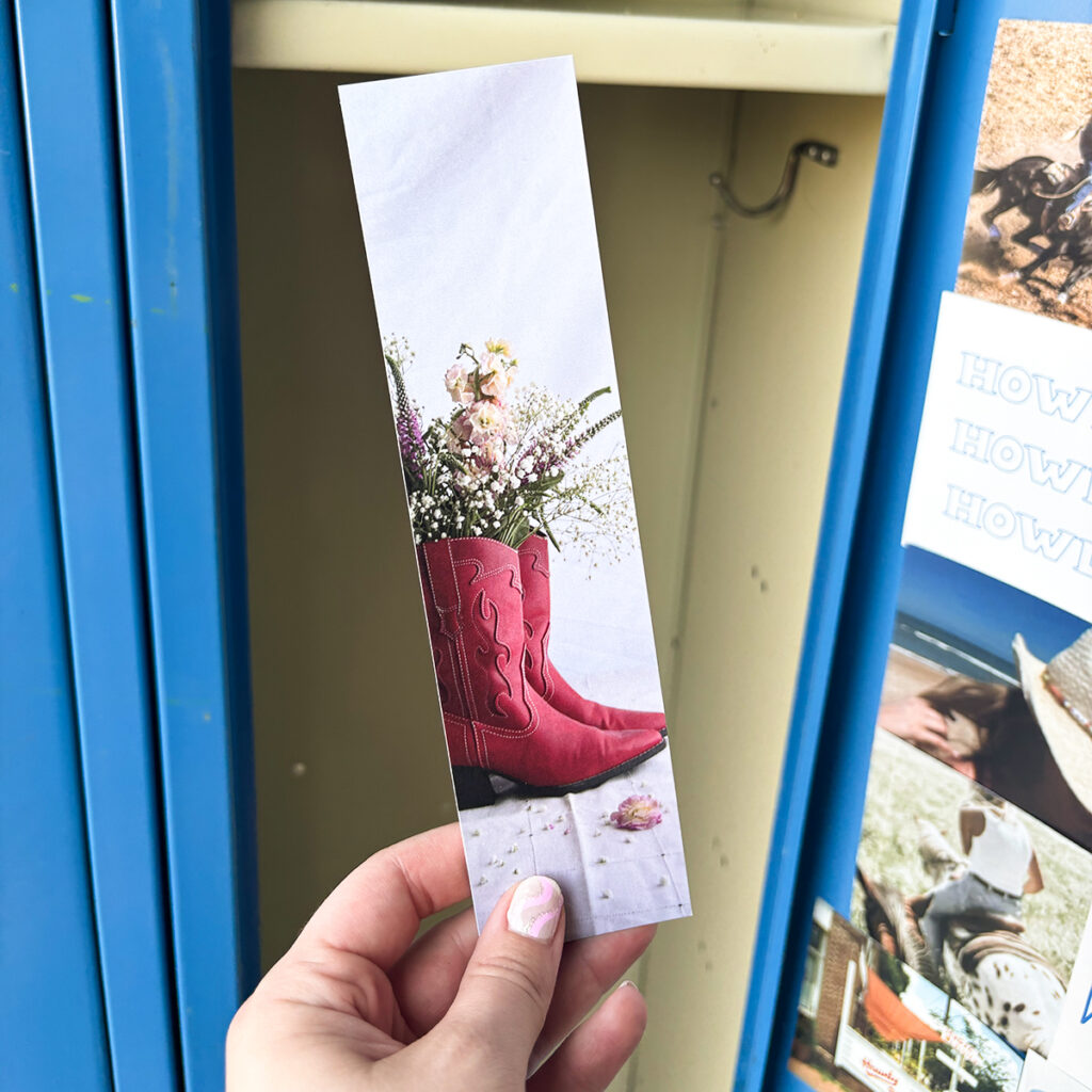 Create a Cool DIY Bookmark • Persnickety Prints